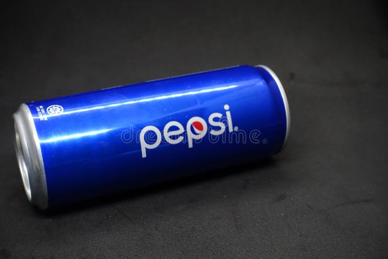 A can of blue pepsi editorial photo. Image of freshness - 188361151