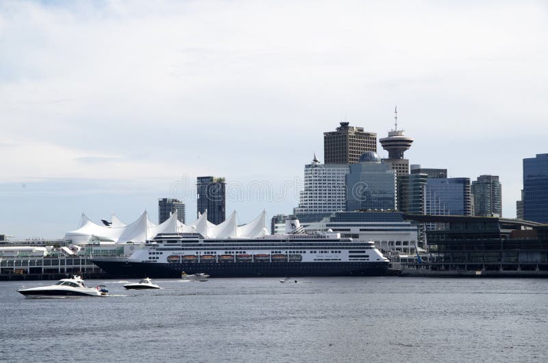 Canada Place Vancouver Downtown Editorial Stock Photo - Image of ...