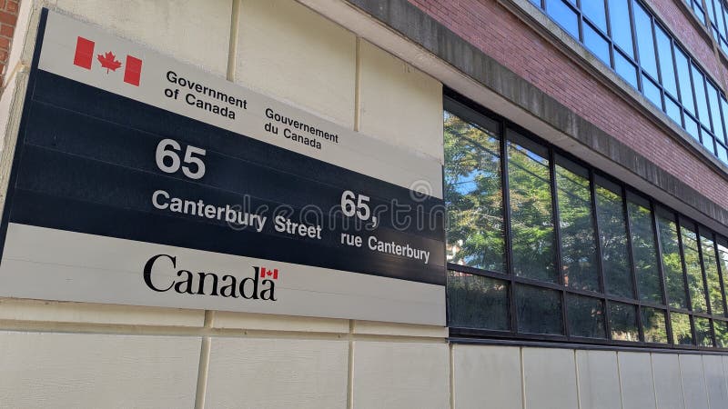Canada revenue Agency sign editorial stock image. Image of agency ...