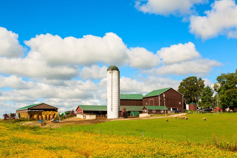 Canadian Country Farm stock photo. Image of growth, house - 33974594