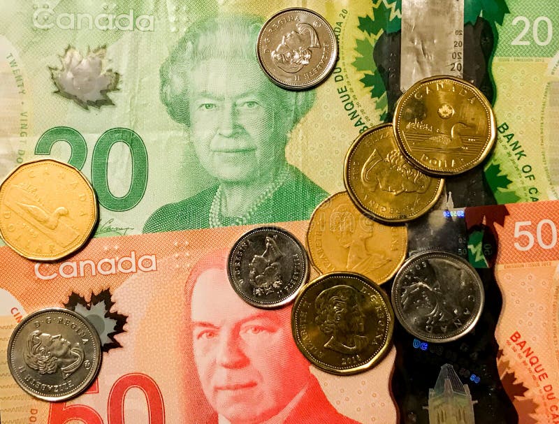 Current Canadian Paper Money Set Stock Photo - Image of note, finance ...