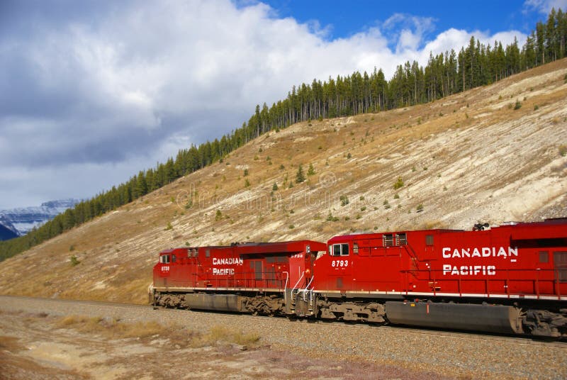 Canadian Pacific Freight Train Editorial Stock Image - Image of load ...