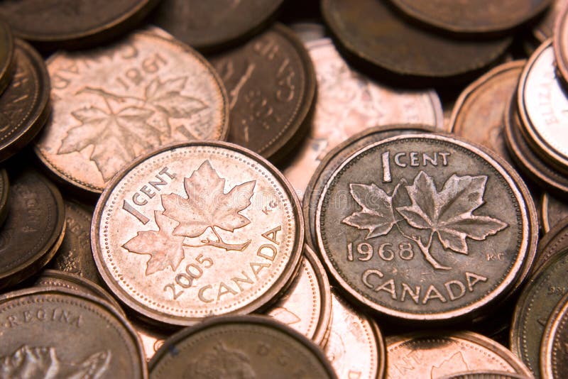 Isolated Canadian Pennies editorial photo. Image of canadian - 15091061