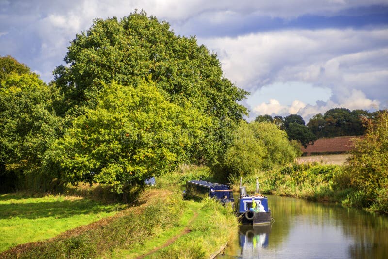 Canal Boats Scene England stock image. Image of river - 18616629