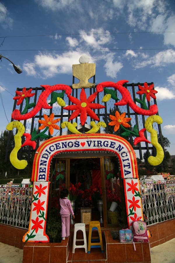Xochimilco editorial stock photo. Image of trajineras - 51132338