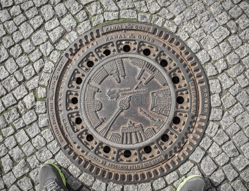 Canal Cover Surface Texture. Rusty Iron Square Pattern. Rusty Metal ...