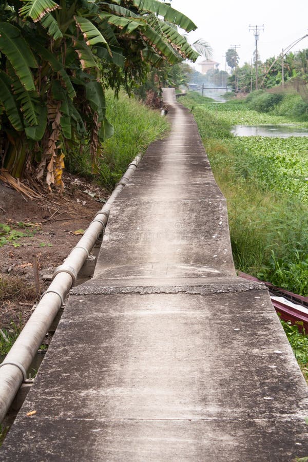 The Canal Road stock photo. Image of outdoor, canal, travel - 39828900