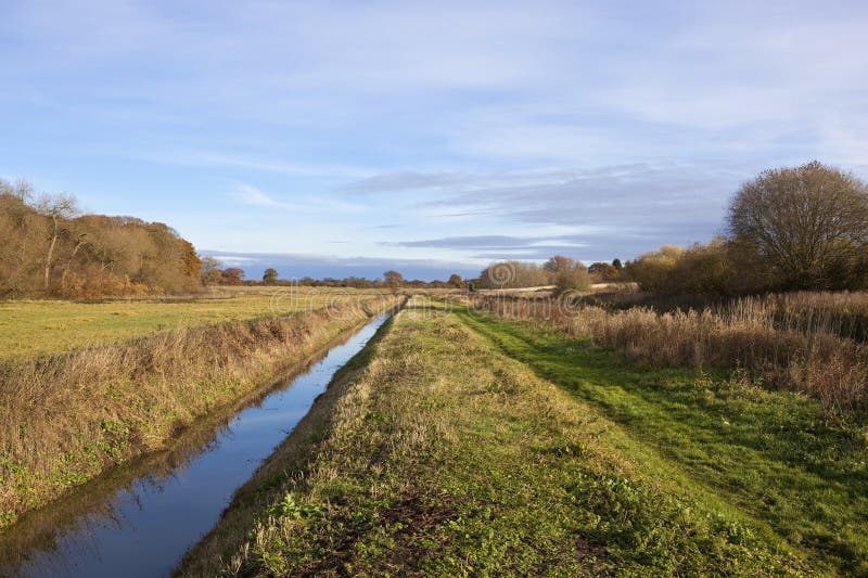 Canal towpath stock image. Image of countryside, england - 35609853