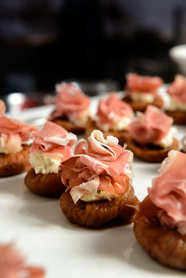 Canapes With Prosciutto Crudo And Gorgonzola Stock Image - Image of ...