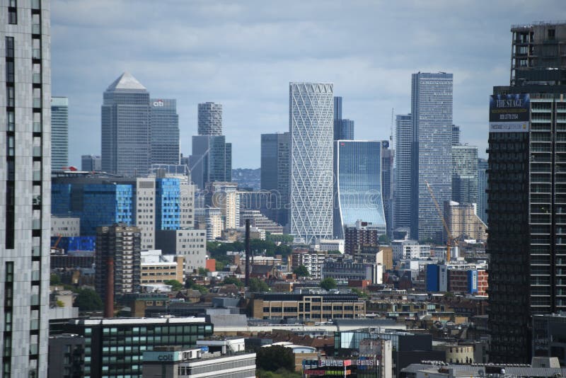 Canary Wharf Across the Rooftops Stock Photo - Image of hamlets, river ...
