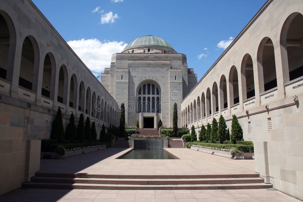 Canberra War memorial editorial image. Image of monument - 13516920