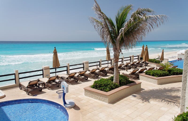 Cancun Beach Mexico stock image. Image of cancun, pool - 3764729