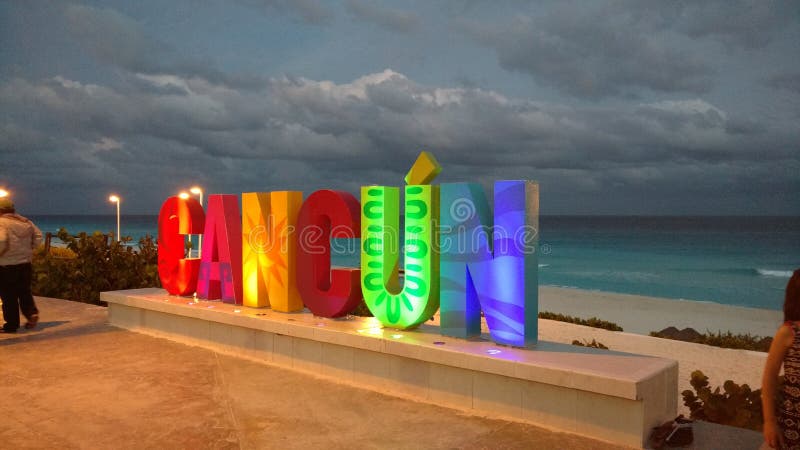 Cancun Mexico editorial photography. Image of summer - 94519897