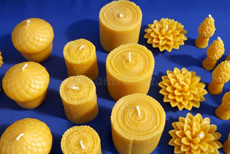 Candele della cera d'api fotografia stock. Immagine di oggetto - 39332106