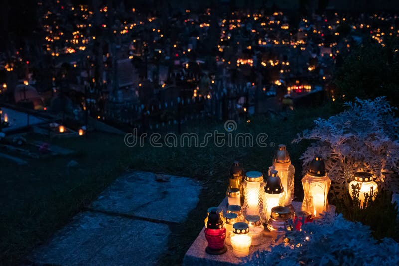 Candles and lanterns stock image. Image of cemetery - 103092757