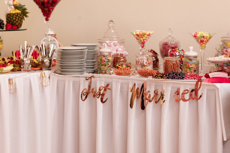 Candy Bar. Table with Sweets, Candies, Dessert. Selective Focus Stock ...