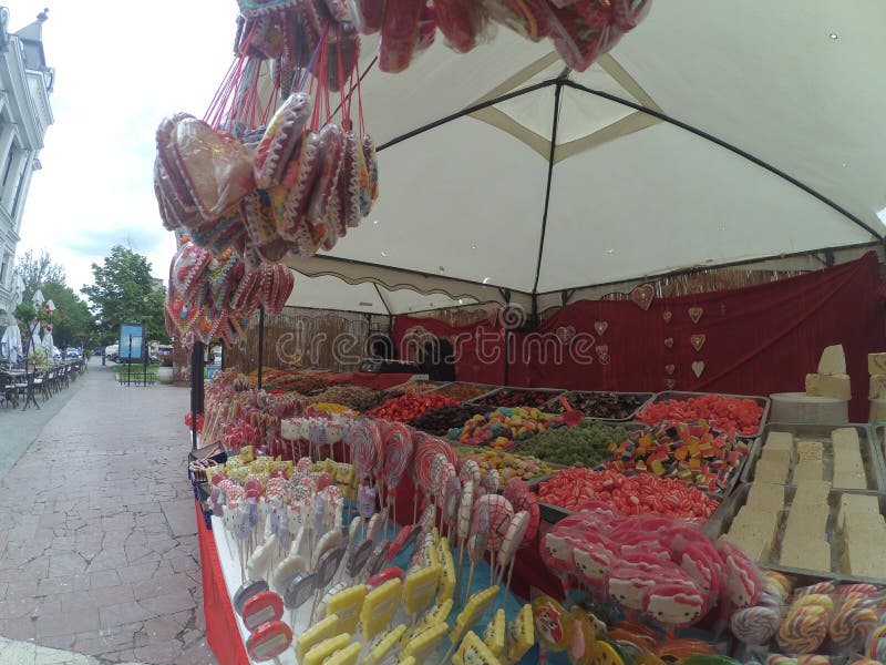 Candy kiosk editorial photo. Image of serbia, trade, novisad - 79152991