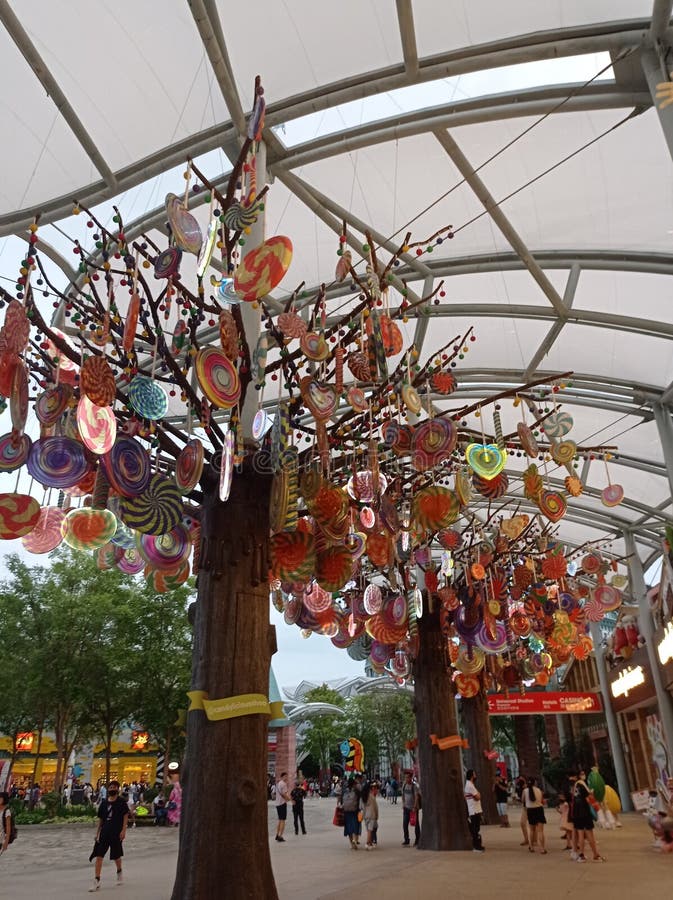 Candy land Singapore editorial stock photo. Image of city - 272324668