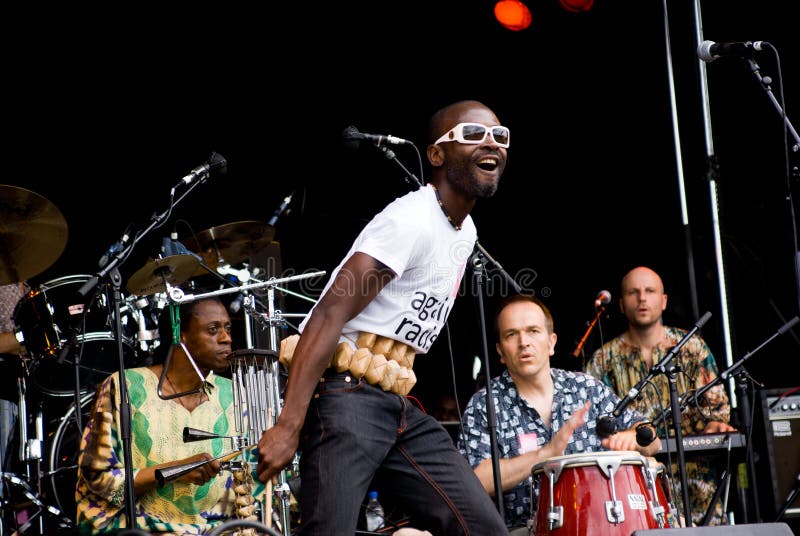 Canguelo De Yaaba En Concierto. FE De La Subida Foto de archivo ...