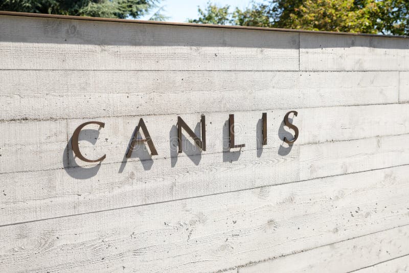 Canlis Restaurant Seattle Washington Editorial Image - Image of event ...