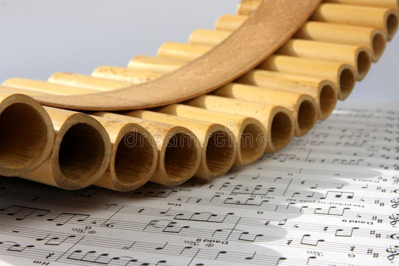 Cannelure Et Notes De Carter Photo stock - Image du classique, brun ...