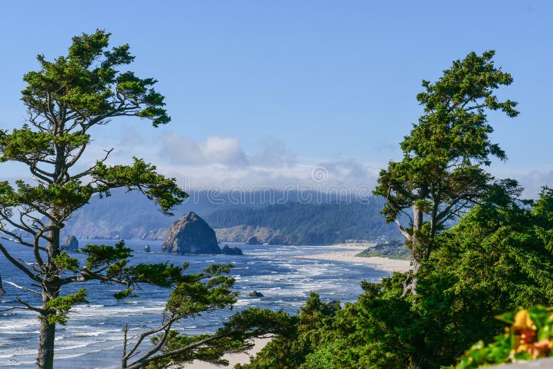 Cannon Beach, on the Central Oregon Coast Stock Image - Image of cloud ...