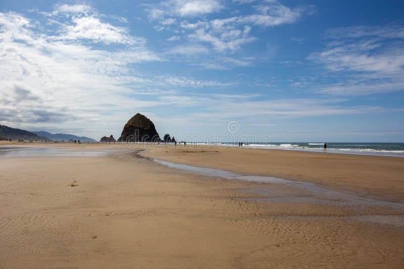 Cannon Beach, Oregon Coast: the Famous Haystack Rock Stock Image ...