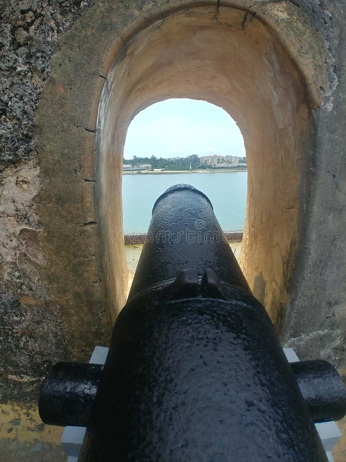 Cannon stock photo. Image of cannon, mombasa, pirates - 123799188