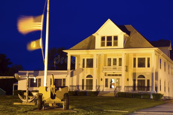 Cannon in Paris stock photo. Image of illinois, front - 21257392