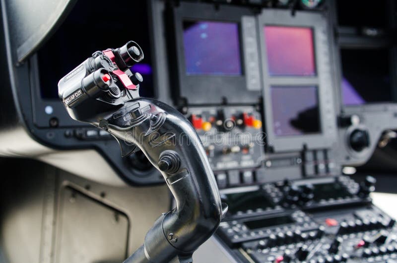 Canon De Commande Du Poste De Pilotage D'hélicoptère Image stock ...