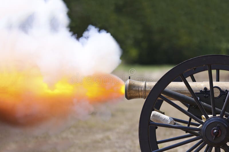 Canon Fireing De Guerre Civile Photo stock - Image du battlefield ...