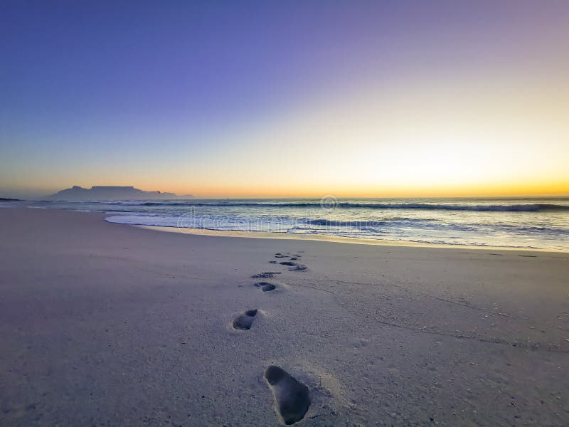 Cape Town Table Mountain Sunset on at Beach Stock Photo - Image of ...