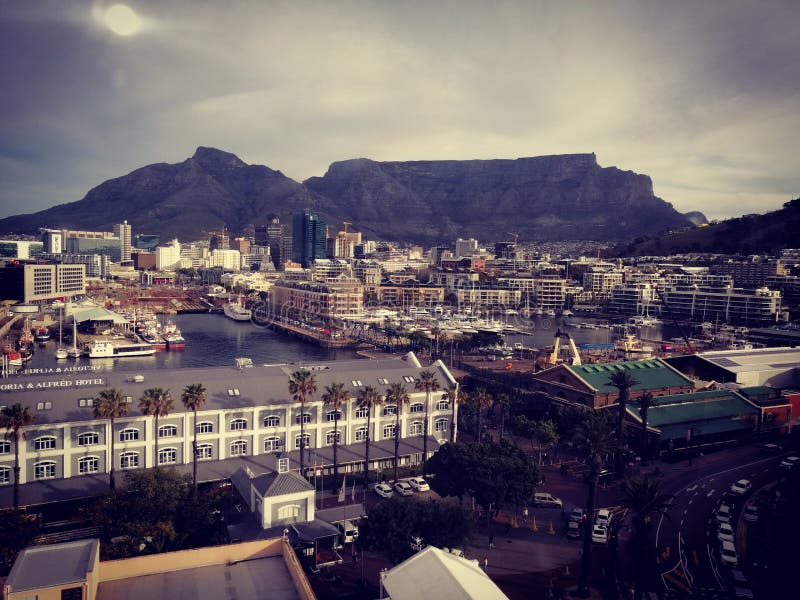 Cape Town table mountain editorial stock image. Image of town - 158902629