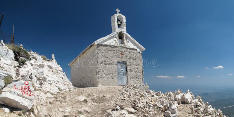 Capilla Del SV. Jure En El Parque De Biokovo, Croacia Imagen de archivo ...