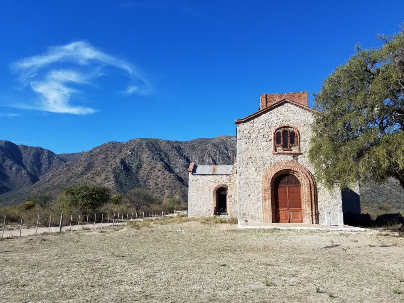 Capilla Rural En La Argentina Foto de archivo - Imagen de sierras ...