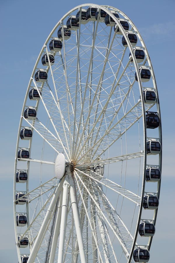 The Capital Wheel at National Harbor Editorial Photo - Image of balcony ...