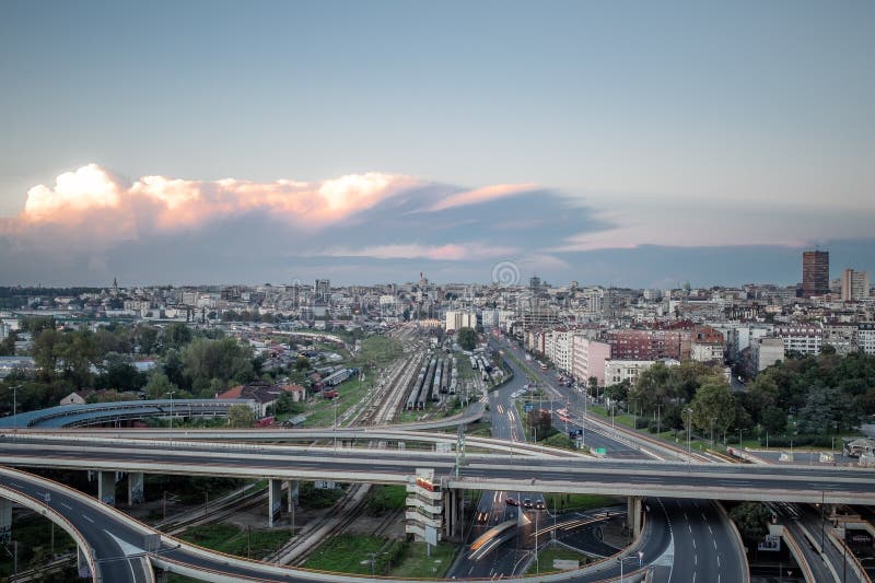 Capitale De Belgrade De La Serbie - Vue Aérienne Image éditorial ...