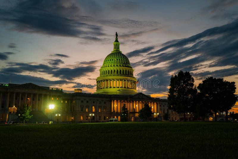 Capitol Building at Sunset, Capitol Hill, Washington DC. American ...
