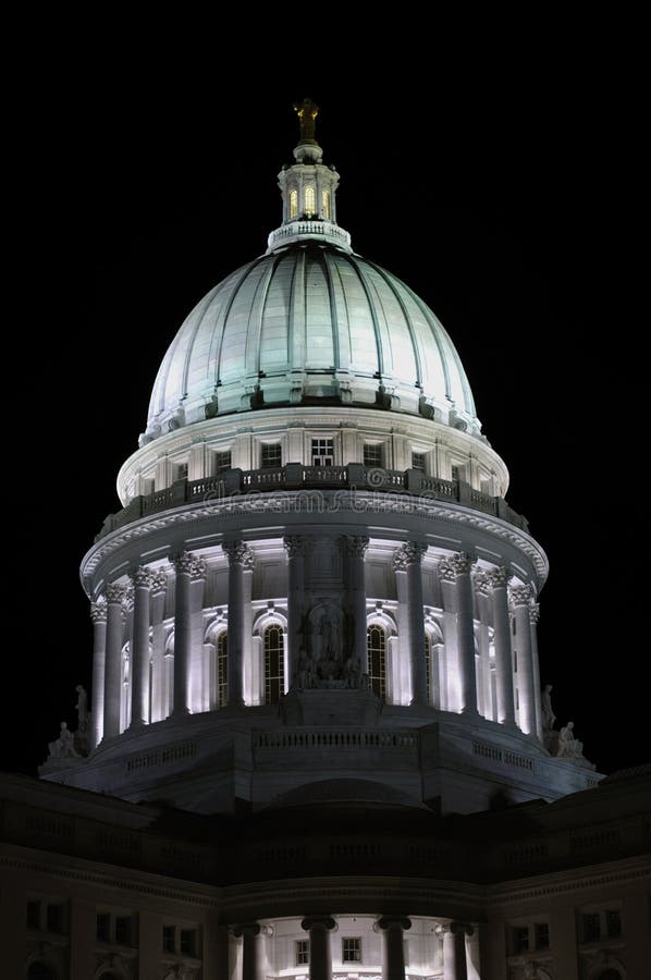 Capitolio Del Estado De Madison Imagen de archivo - Imagen de madison ...