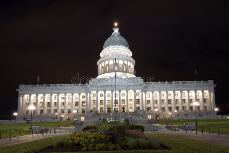 Capitolio Del Estado De Utah Foto de archivo - Imagen de luces ...
