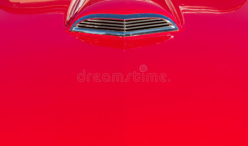 Capó de un coche deportivo imagen de archivo. Imagen de primer - 30671113