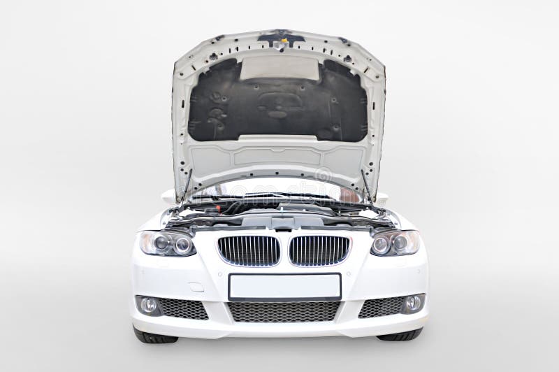 Capot de BMW 335i ouvert image stock. Image du coupe, allemand - 8547899