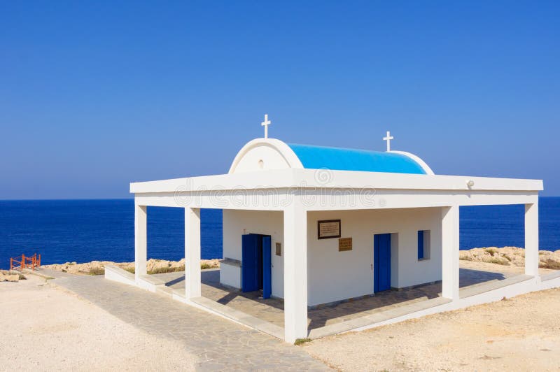 Cappella Greca Vicino a Capo Greko Sul Cipro Fotografia Editoriale ...