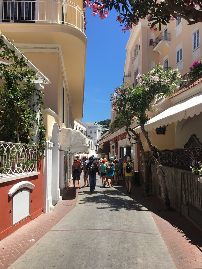 Capri editorial image. Image of island, shops, capri - 119746335