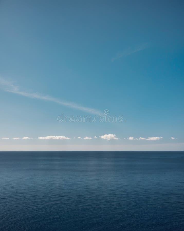 Captivating Blue Divide on the Horizon of an Ocean. Stock Image - Image ...