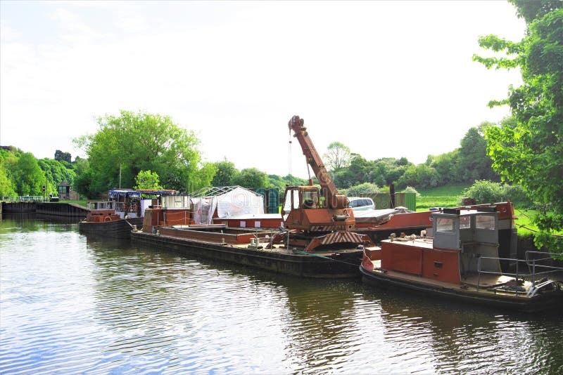 Boats and Transport Barges on the River Don, Sprotbrough, Doncaster, in ...
