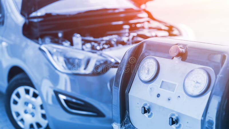 Car Air Condition Ac Repair Service. Refill Automobile Ac Compressor ...
