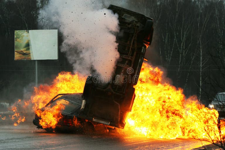 68,852 Car Crash Stoude Stock Photos - Free & Royalty-Free Stock Photos ...