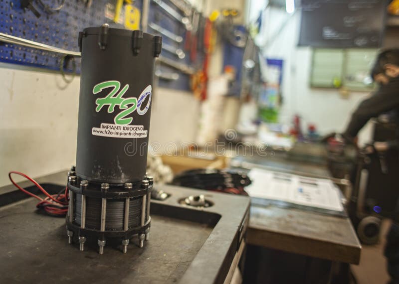 Car engine hydrogen system editorial stock image. Image of iron - 246026274