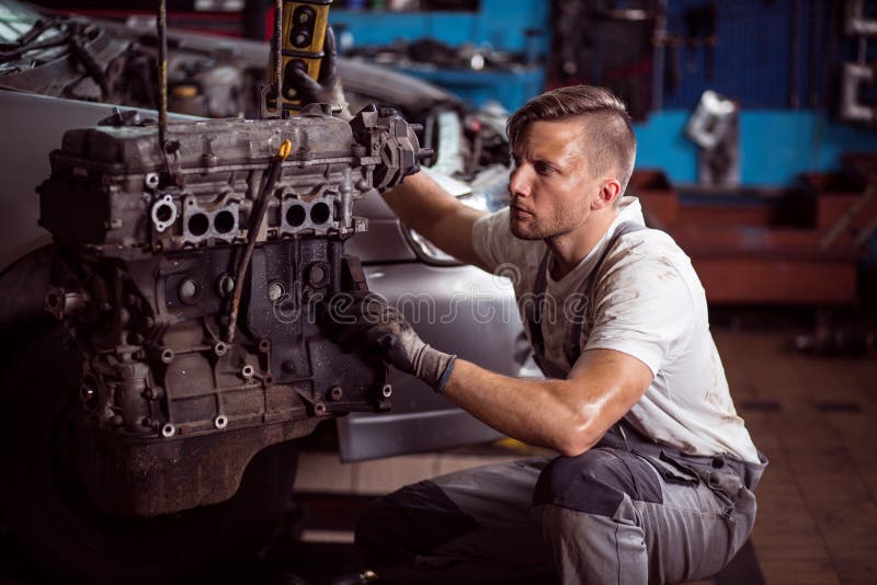 297 Mechanic Outside Shop Stock Photos - Free & Royalty-Free Stock ...